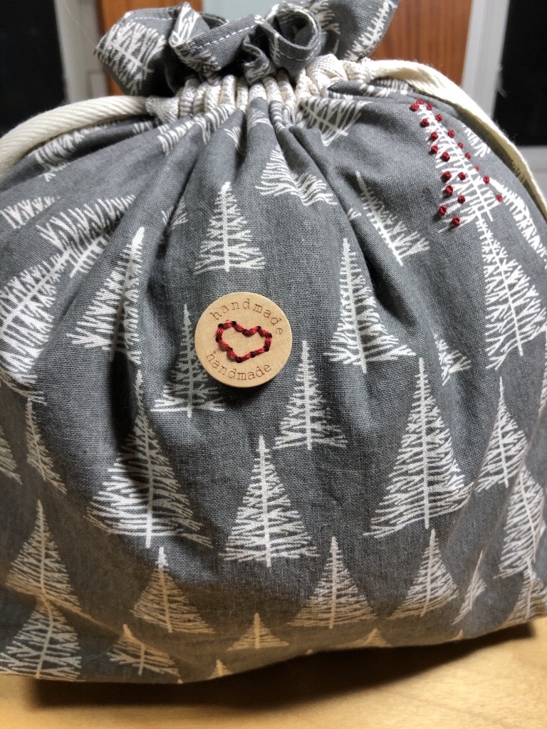Minerva: Embroidered Fabric Bag Tutorial – oak blue designs
